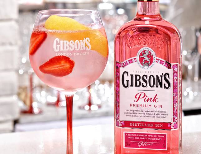 GIBSON’S UNVEILS ITS PINK VERSION - La Martiniquaise